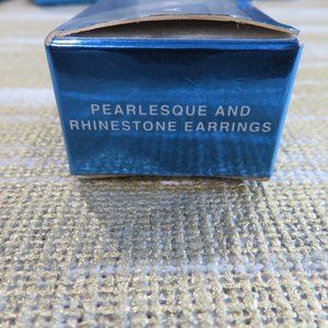 Avon | Jewelry | Vintage Avon Pearlesque Earring | Poshmark